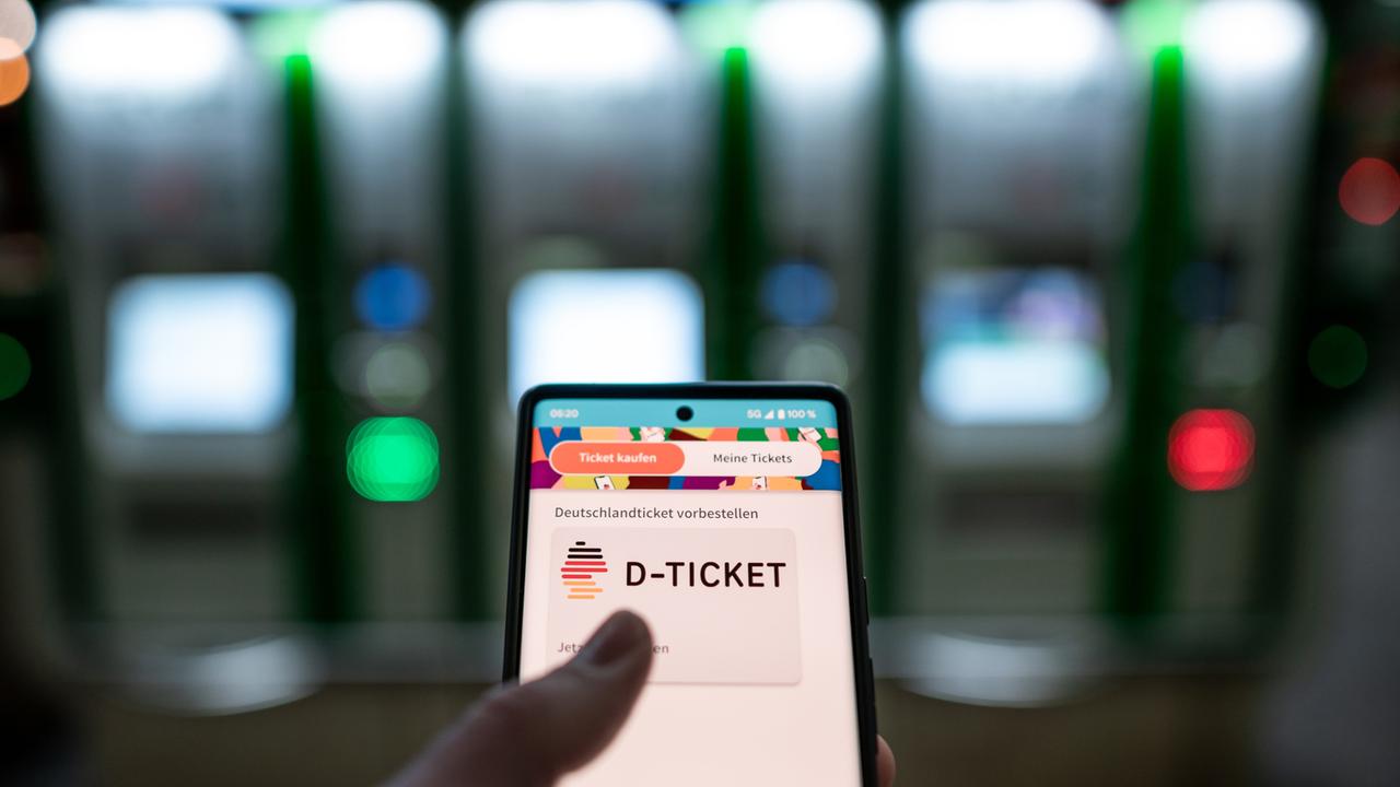 Wie geht es mit dem Deutschlandticket weiter?