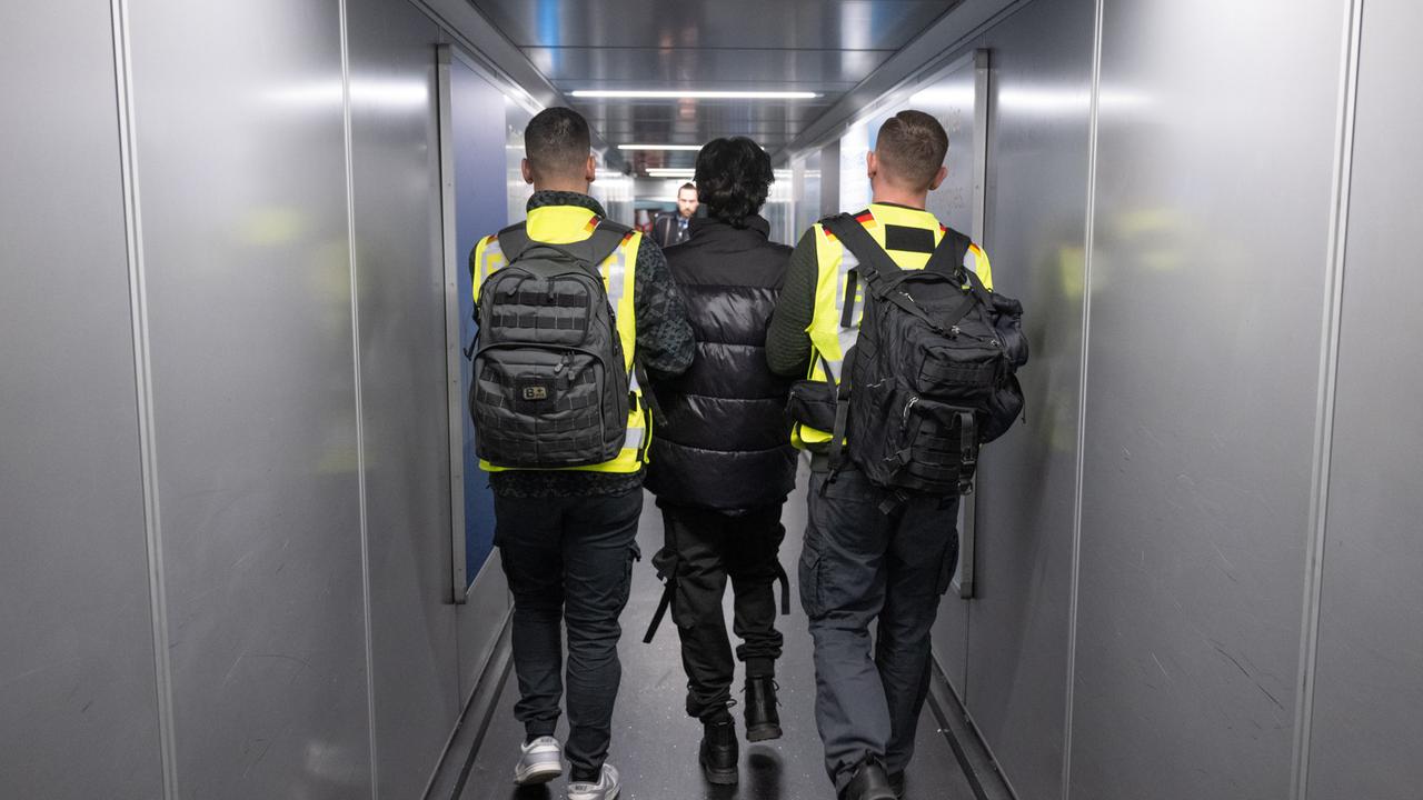 2025 bereits mehr als 6.000 Menschen aus Deutschland abgeschoben