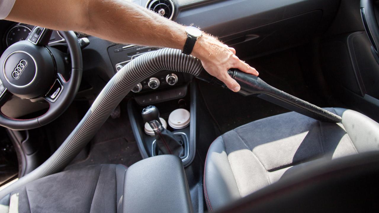 Innenreinigung beim Auto: Tipps für ein sauberes Fahrzeug