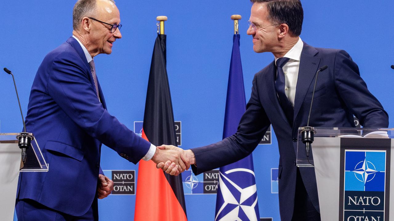Kanzler Merz bei EU und NATO