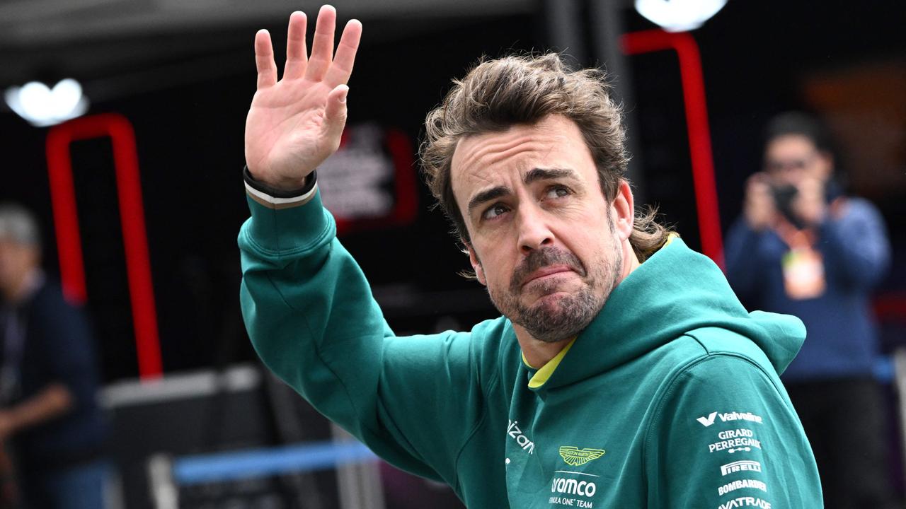 Formel 1: Fernando Alonso bleibt Aston Martin treu