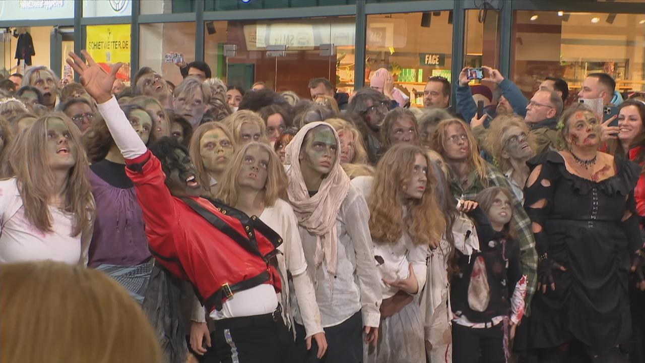 Halloween-Flashmob in Hamburg