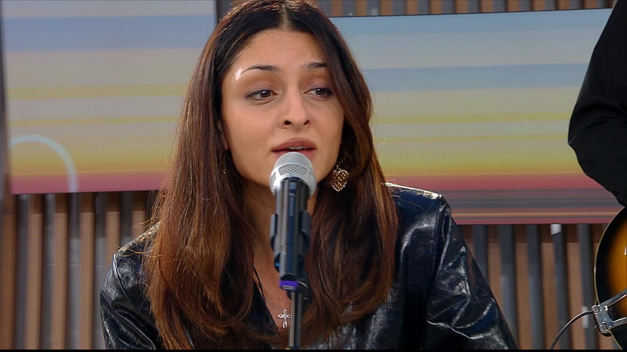 Sofie Royer – "I Forget (I’m So Young)"