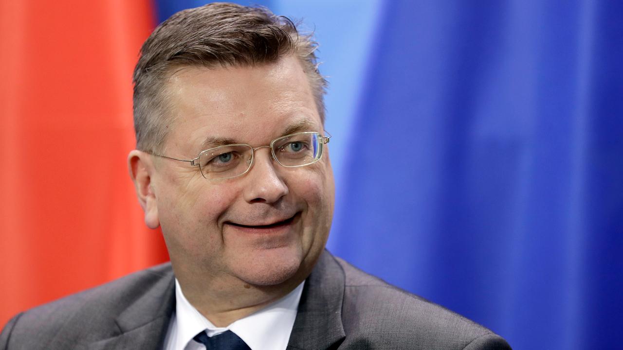 Grindel ins UEFA-Exekutivkomitee gewählt