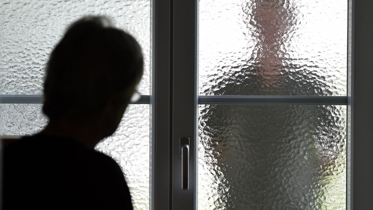 Stalking: Wie Betroffene sich gegen Gewalt schützen können