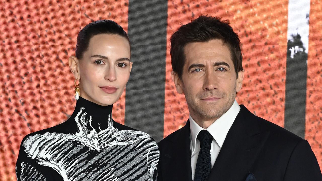 Jake Gyllenhaal feiert Premiere von "The Bride" in London